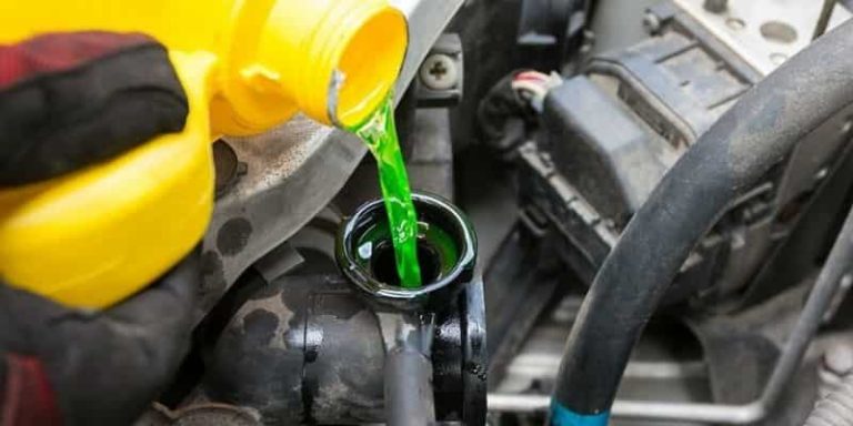 7 Symptoms of Low Coolant in Car: Warning Signs